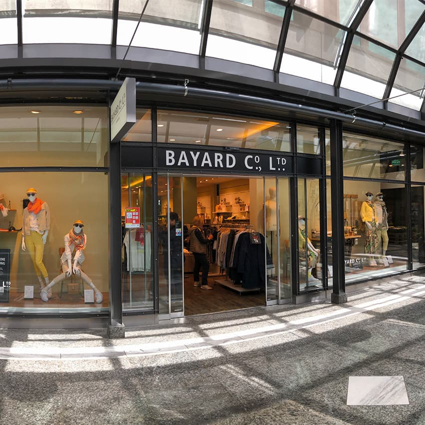Street One · Mode Bayard AG